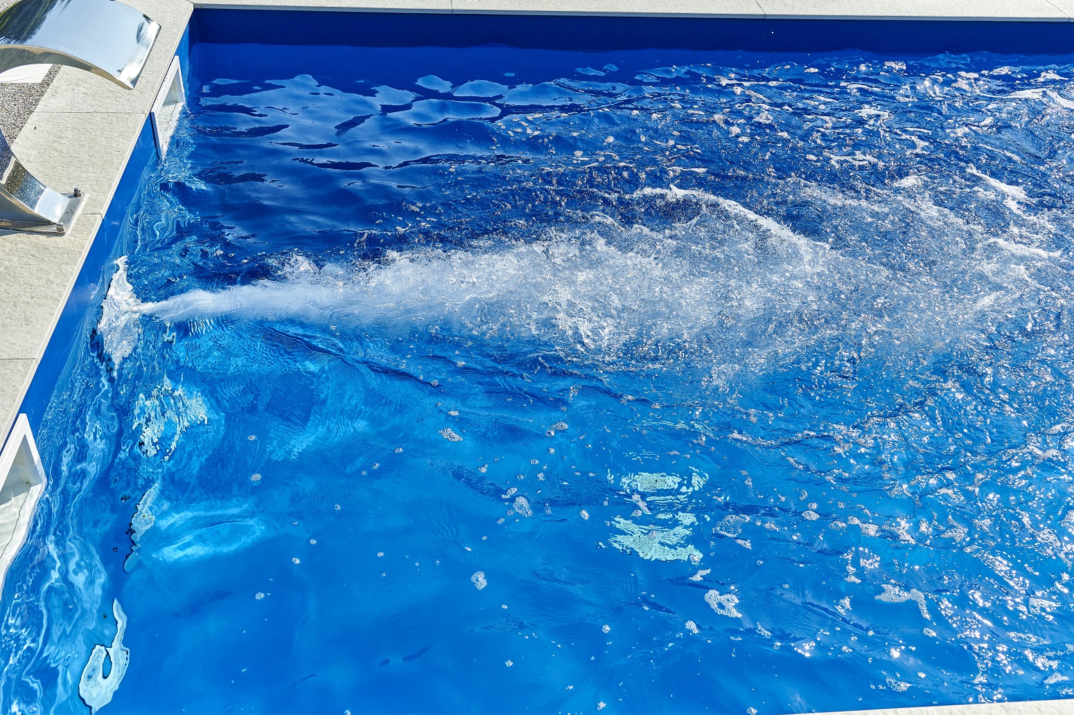 La Nage à contre-courant - BE PISCINES SA - Maintenance